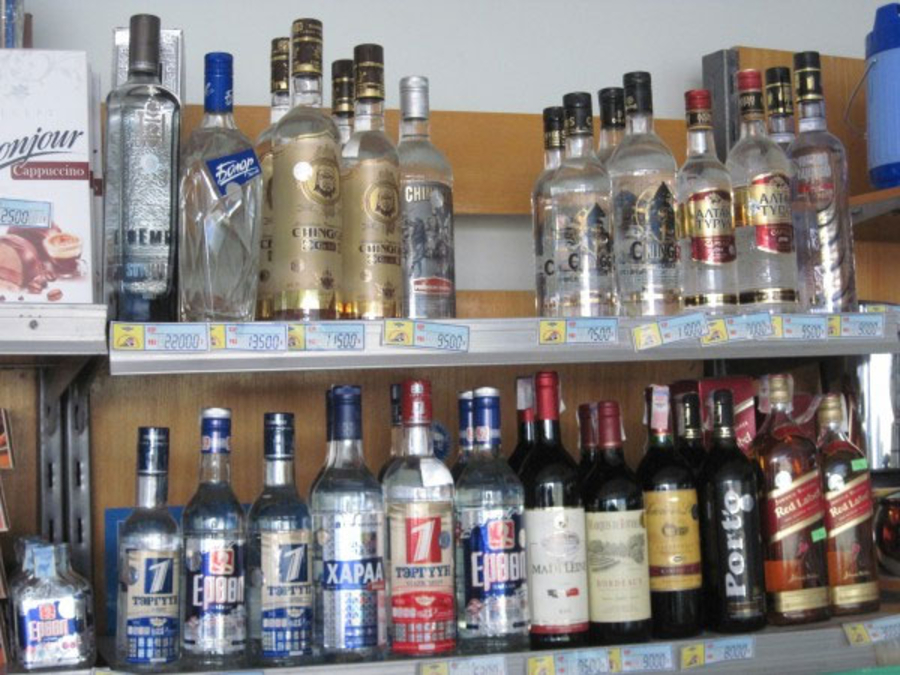 Монгол улс согтууруулах ундааны борлуулалтаараа зургадугаарт ордог
